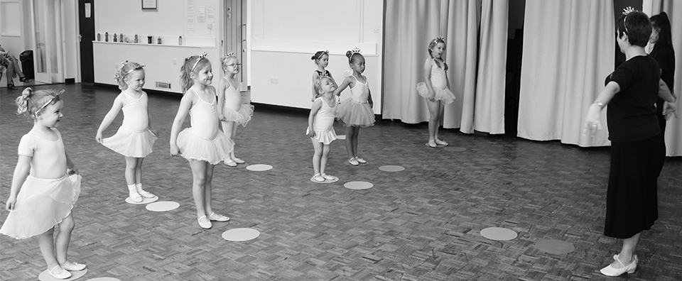 Dynamicmotif - Dance & Performing Arts Academy